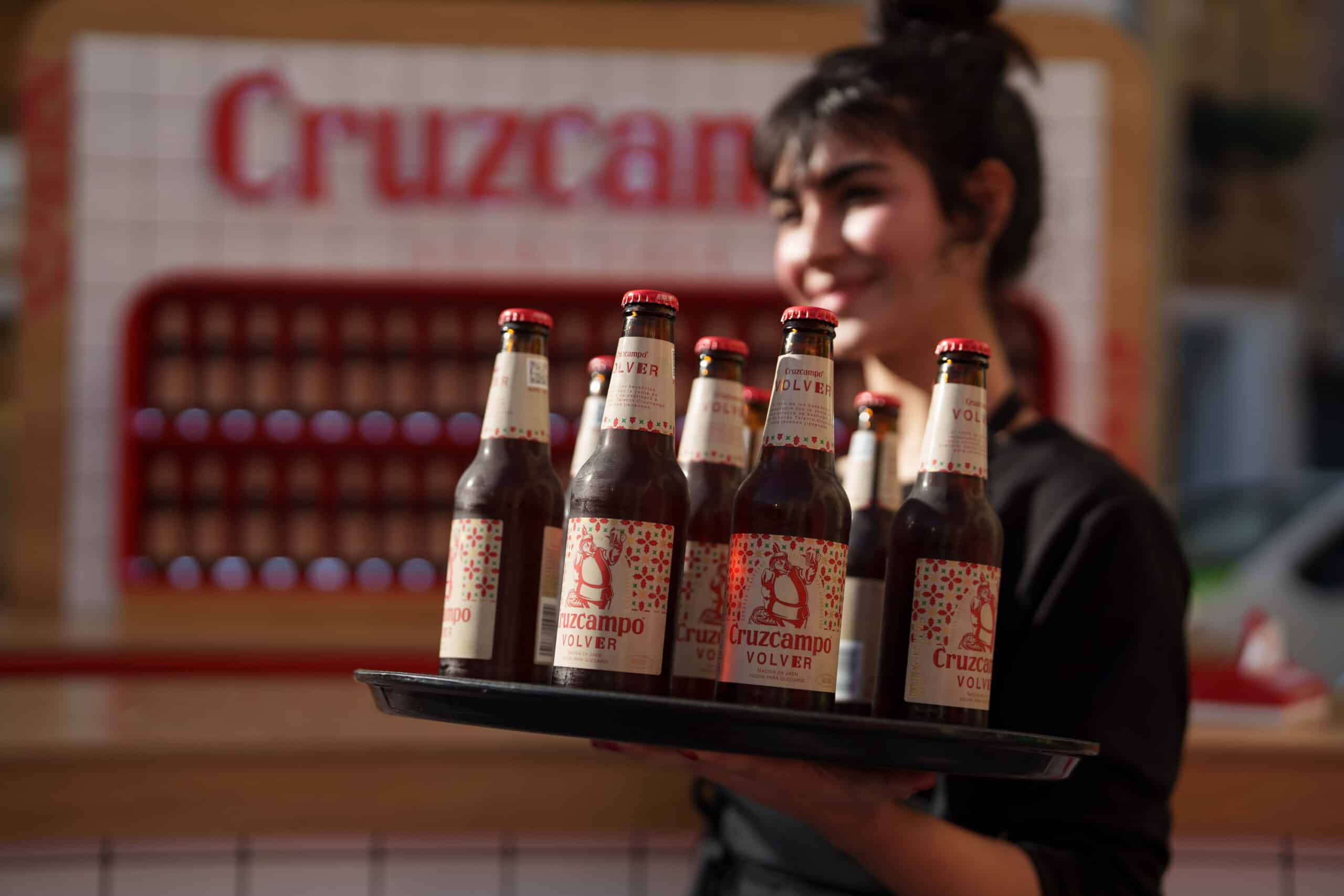 Cruzcampo lanza 'Volver', su edición limitada especial de Navidad con ...